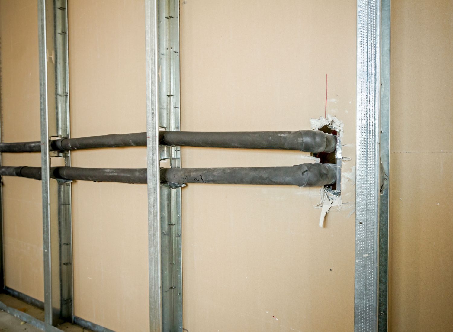 Jakie profile do ścianki działowej? - Adrem